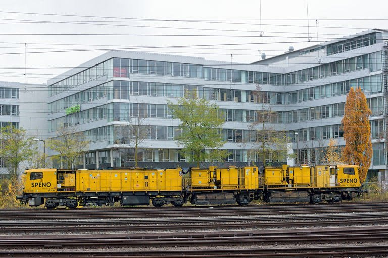 Schienenschleifzug in Stuttgart-Vaihingen
